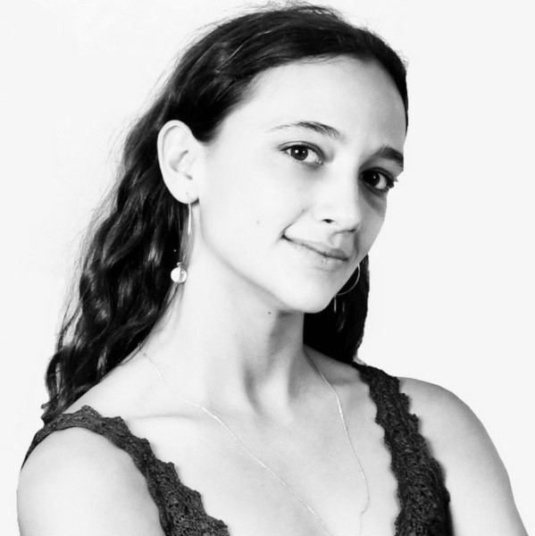 Laura CARON | Revue Miroir