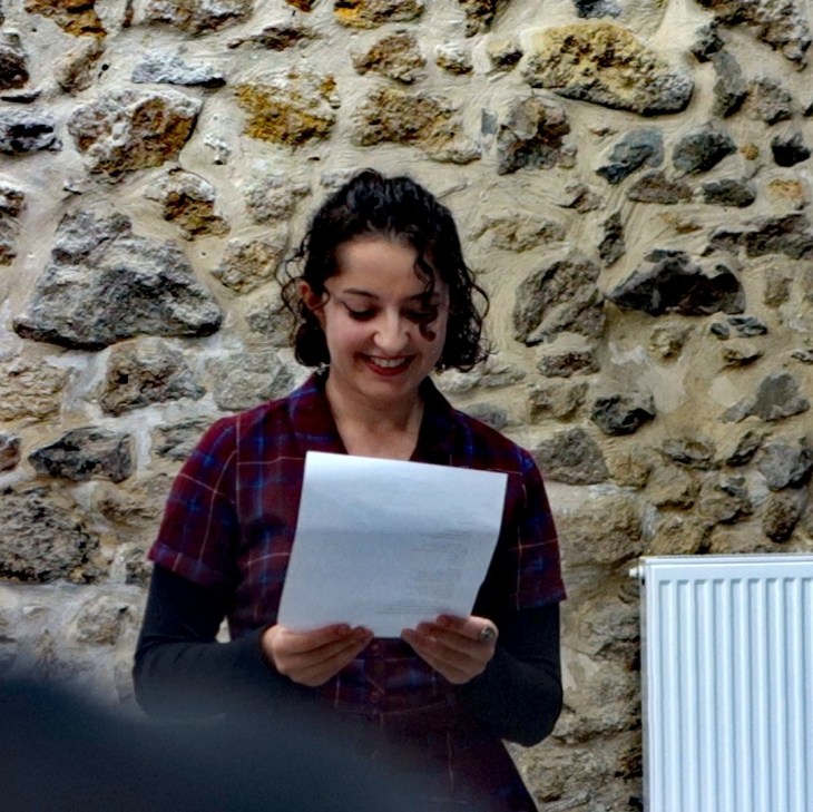 Brunelle Maddy AGULIAN | Revue Miroir