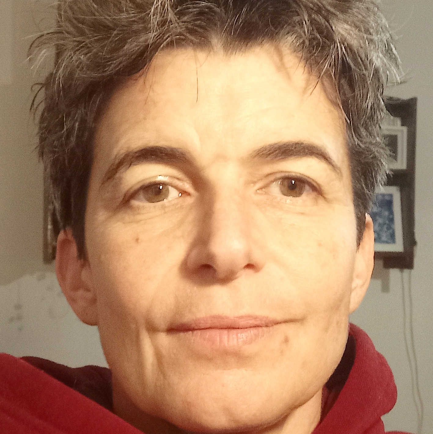 Katia STORAÏ | Revue Miroir
